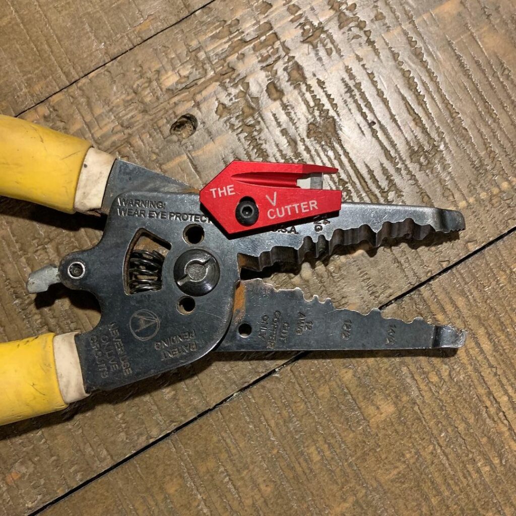 V-Cutter - Rack-A-Tiers