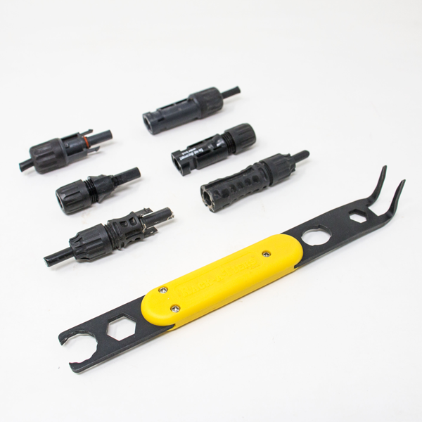 The World’s First Universal Solar Panel Connector Tool – Solar Serpent ...