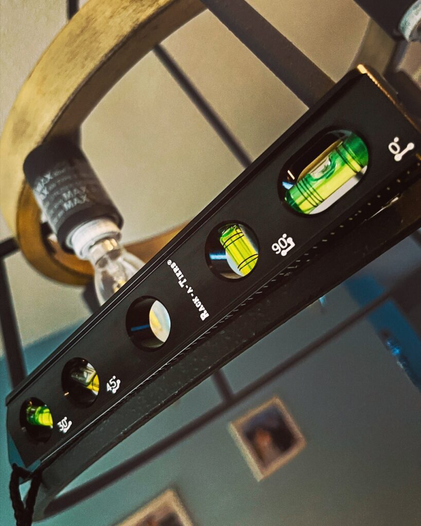 Master Electrician's 12 Must-Have Tools for Electricians (@SpeedyShark ...